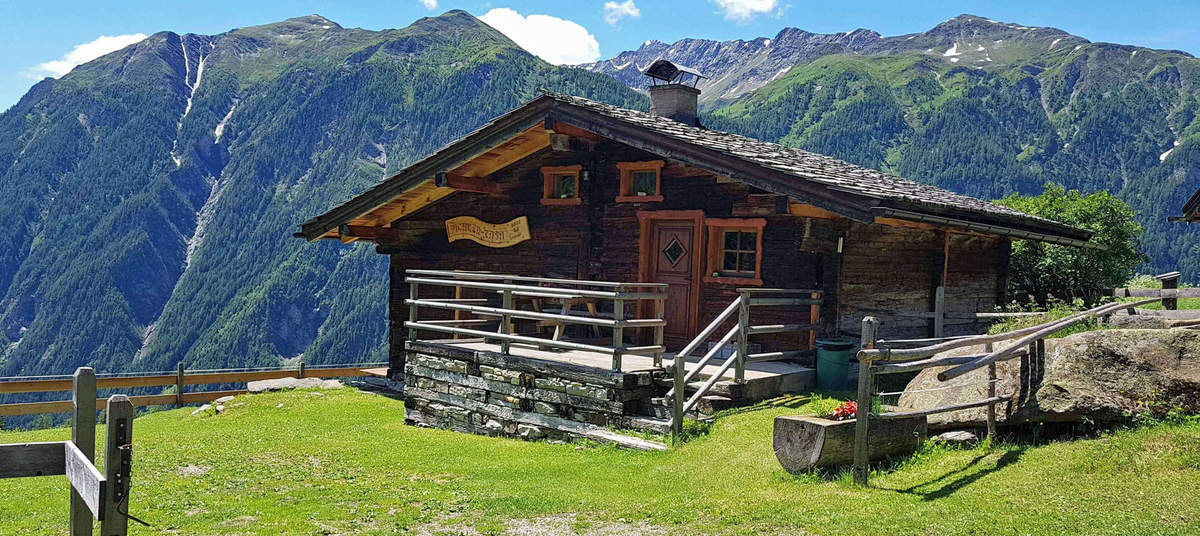 10 hele mooie berghutten in Oostenrijk om zelf te huren