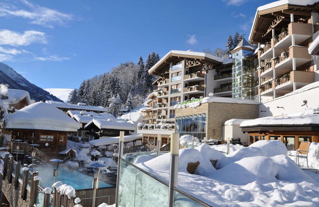 The Alpine Palace New Balance Luxus Resort