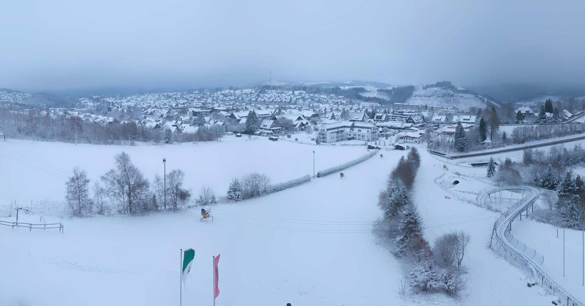 Winterwunderland im Sauerland: Neuschnee in Winterberg...