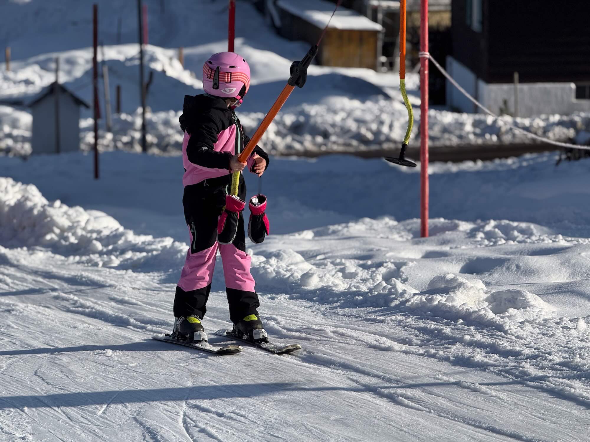 Gratis Ski fahren in der Schweiz? In diesem Skigebiet...