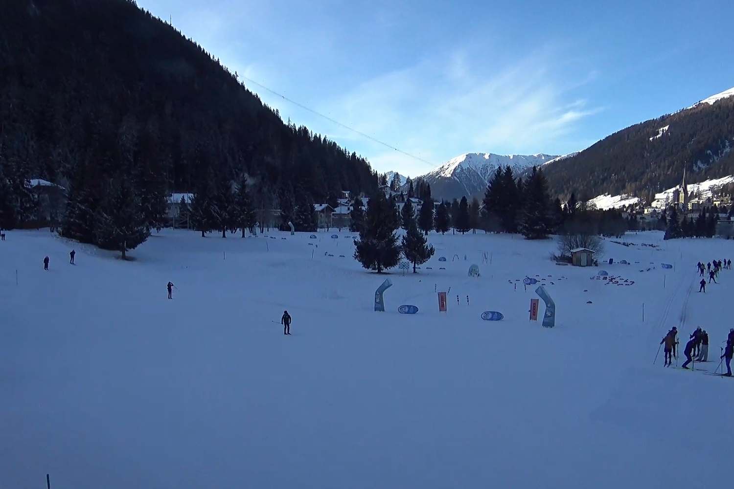 Alpenwetter dreht komplett: Erst eisige Kälte, dann ma...