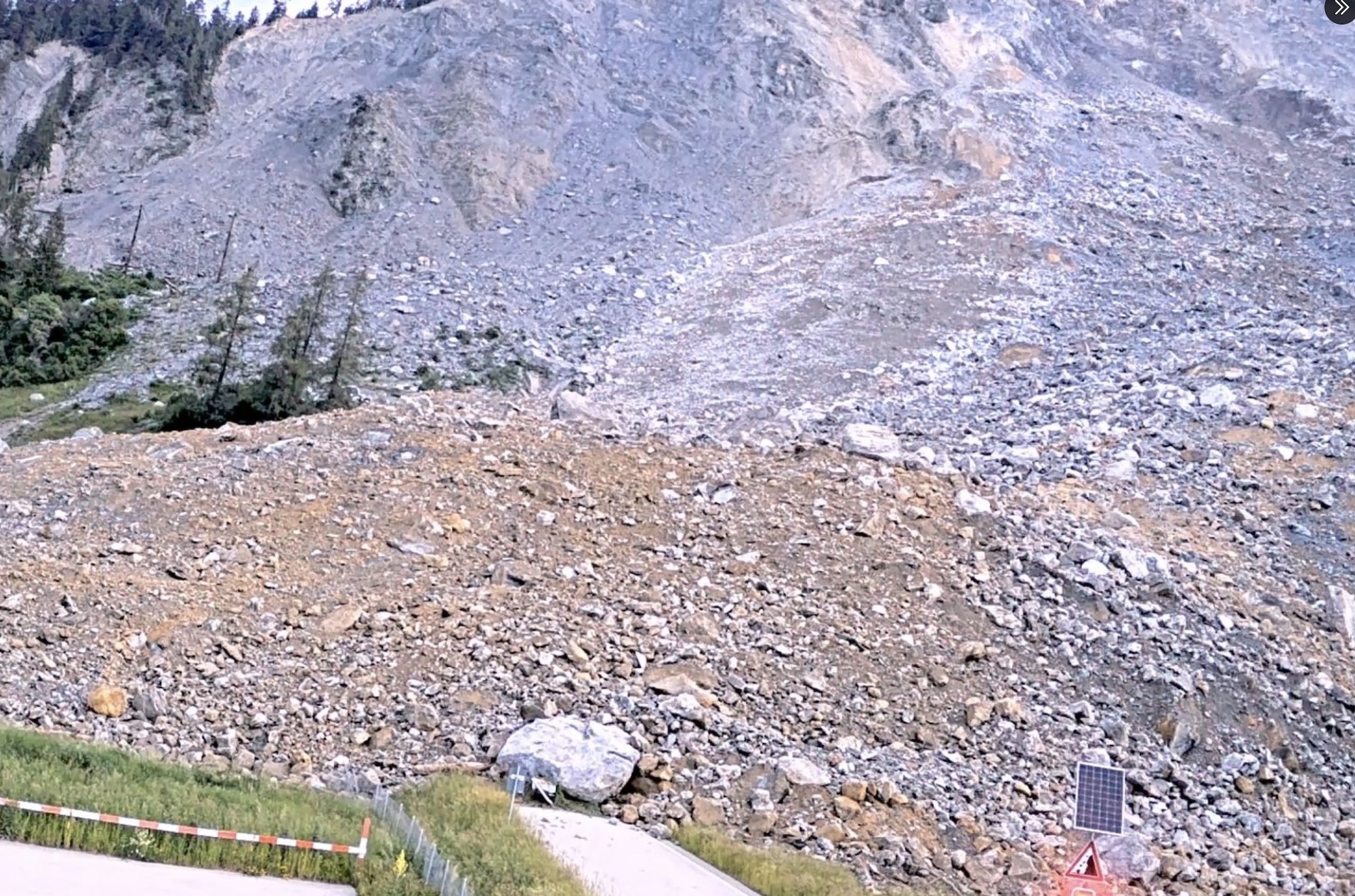 Rotslawine mist Zwitsers dorp Brienz op een haar na